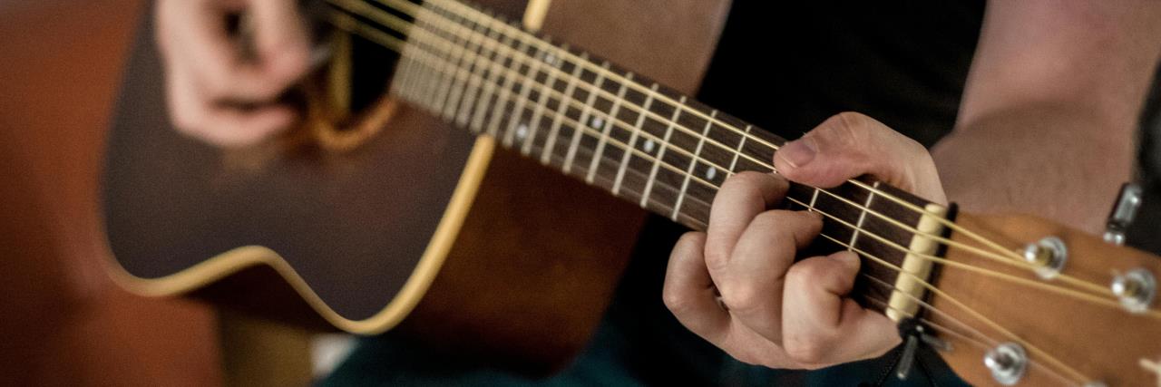 Live Music: Joshua Starkman